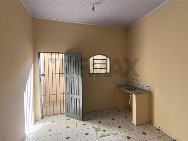 Casa Alugar, 2 Dormitórios localizado em Rua Horto Florestal, 131 A, Vila Rica, Barreiras, Bahia, 47807540 | Brasil