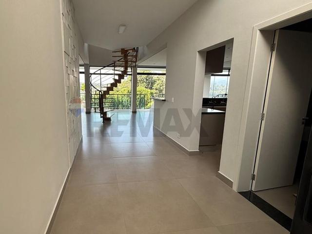 Casa Alugar, 3 Dormitórios localizado em Condomínio Santa Helena III, Bragança Paulista, São Paulo, 12916428 | Brasil
