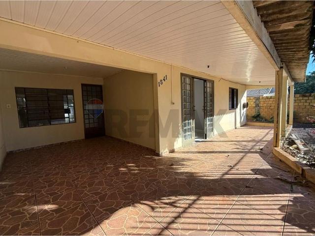 Casa Alugar, 3 Dormitórios localizado em Jardim Coopagro, Toledo, Paraná, 85903706 | Brasil