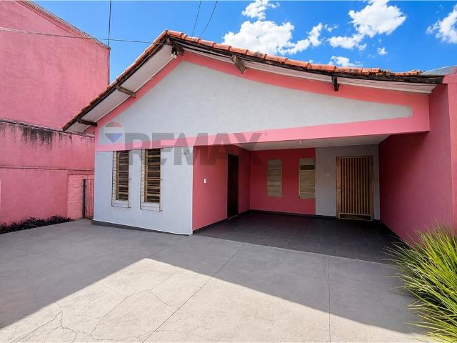 Casa Alugar, 3 Dormitórios localizado em Rua Gregório Ferreira Camargo, 161, Birigui, São Paulo, 16200707 | Brasil