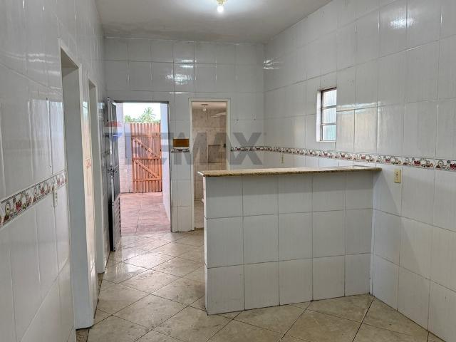 Casa Alugar, 3 Dormitórios localizado em RUA HENRIQUE DIAS, 26 NA RUA DO CENTRO EDUCACIONAL SANTO ANTÔNIO Alagoinhas Velha, Alagoinhas, Bahia, 48007338 | Brasil