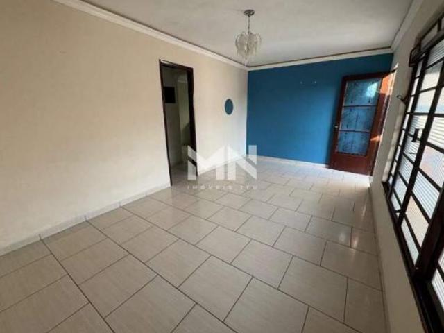 Casa alugar venda 3 quartos Vila Roma 144m²
