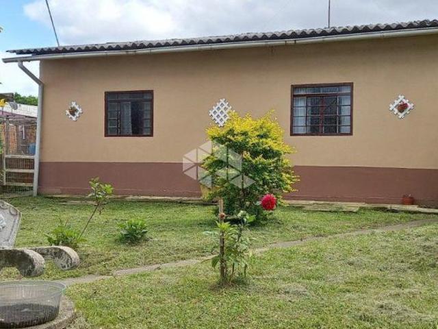 Casa alvenaria 02 dormitórios, terreno com 484 m² Niterói Canoas/RS