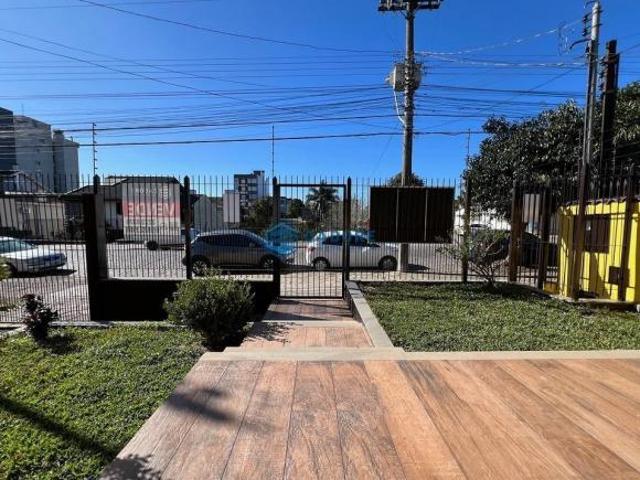 Casa alvenaria 249m² em Avenida B Jardim América