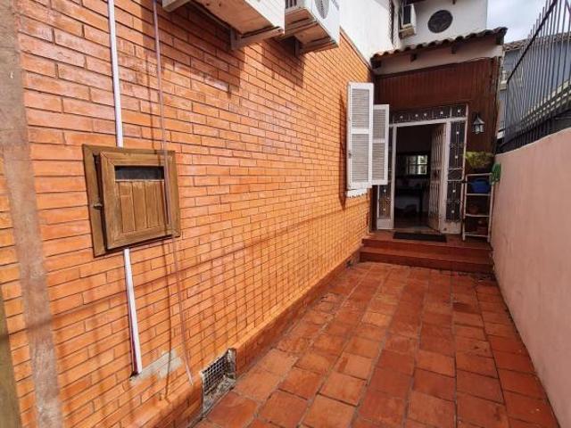 CASA ALVENARIA PRÓXIMO PARTENON TÊNIS CLUBE