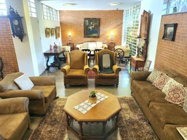 Casa ampla no Alto de Pinheiros SP