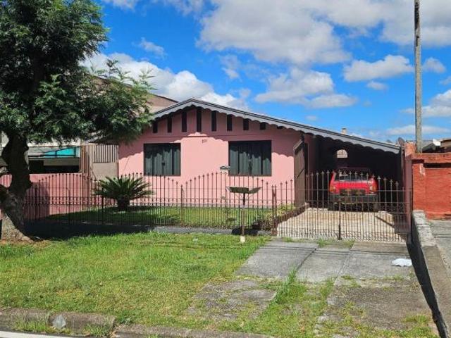 Casa ampla no bairro Estação, Araucária ideal para família grande