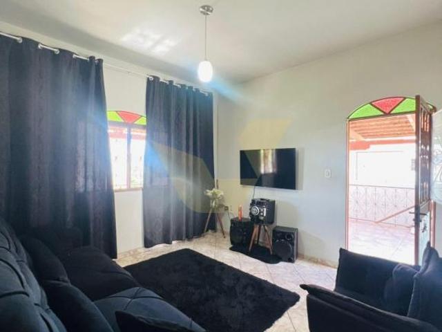 Casa ampla no Bairro Nova Rio Branco