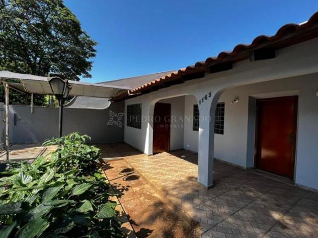 Casa ampla no Borba Gato