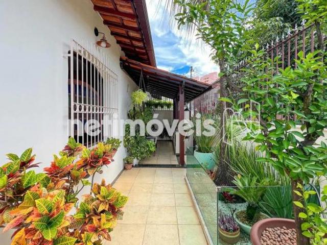 Casa ampla no Santa Tereza, com 2 suites, 2 cozinhas