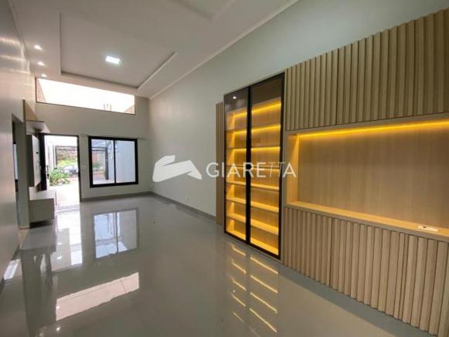 Casa ampla à venda em ótima localização, VILA BECKER, TOLEDO PR