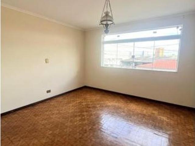 Casa ampla à venda no Centro de Três Corações – Excelente localização próximo à