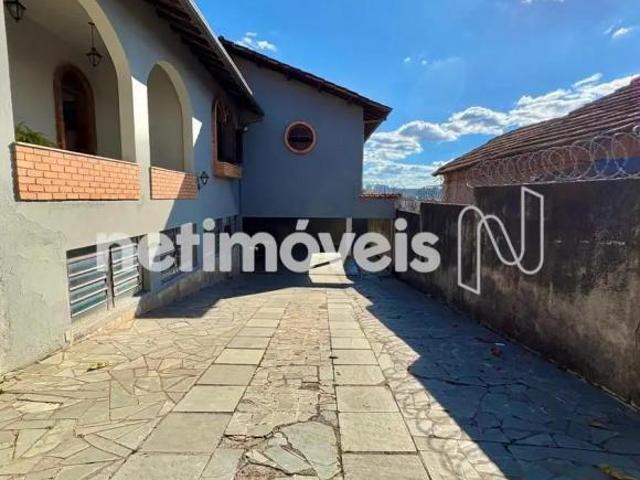 Casa ampla à venda no Bom Jesus / Santo André, com 362 m²  de área construída