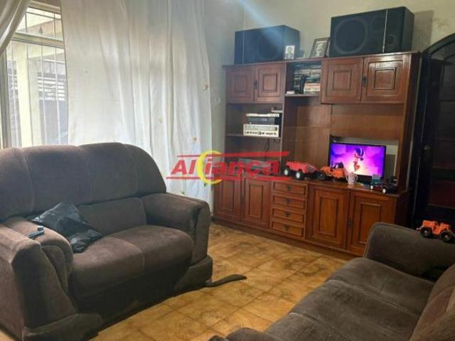 Casa ampla à venda no Jardim Paulista em Guarulhos