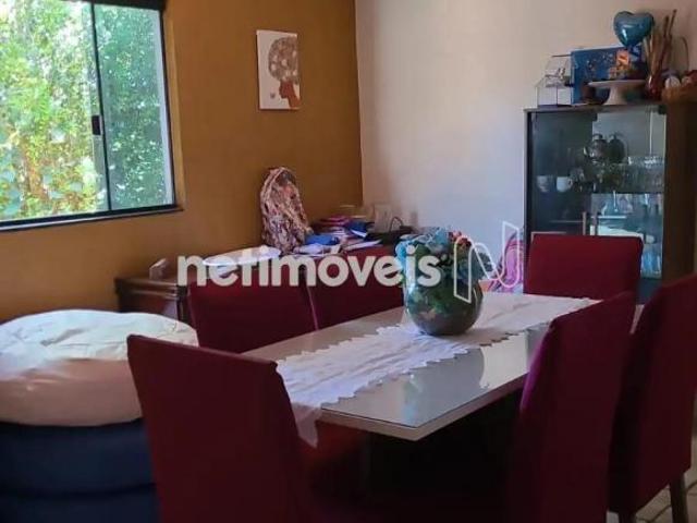 Casa ampla à venda no SHVG – Taguatinga