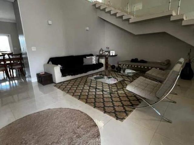 Casa ampla à venda no Residencial Dona Margarida, em Santa Bárbara d&apos Oeste