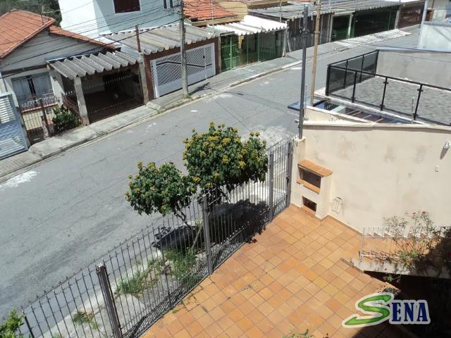 Casa ampla assobradada com edicula!