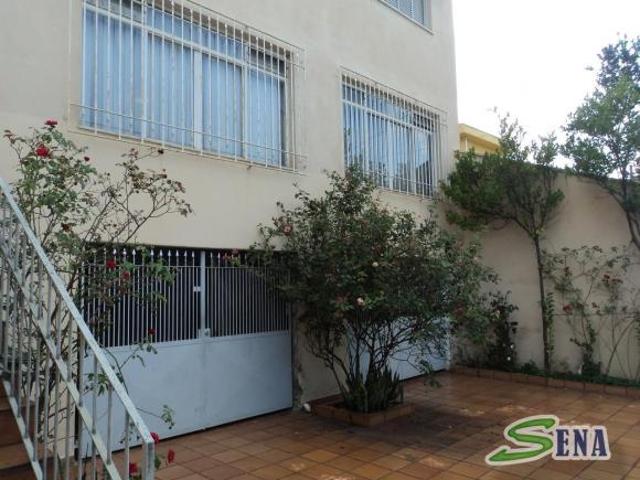 Casa ampla assobradada com edicula!