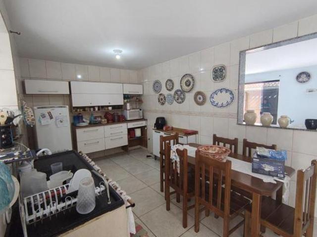 Casa Ampla com 4 Dormitórios no Cibratel 2 –Espaço para 5 Veículos e Parcelamento Direto