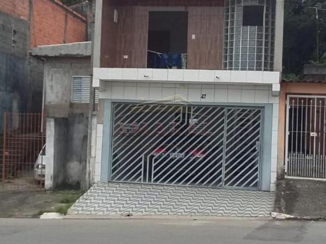 CASA AMPLA COM 4 QUARTOS 1 SUÍTE E POSSIBILIDADE DE DUAS MORADIAS JD NOVA AMERICA SUZANO