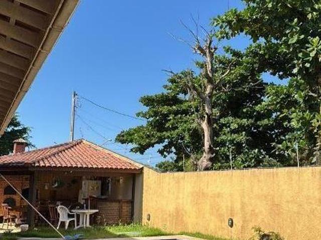 Casa Ampla com 4 quartos na Praia da Enseada