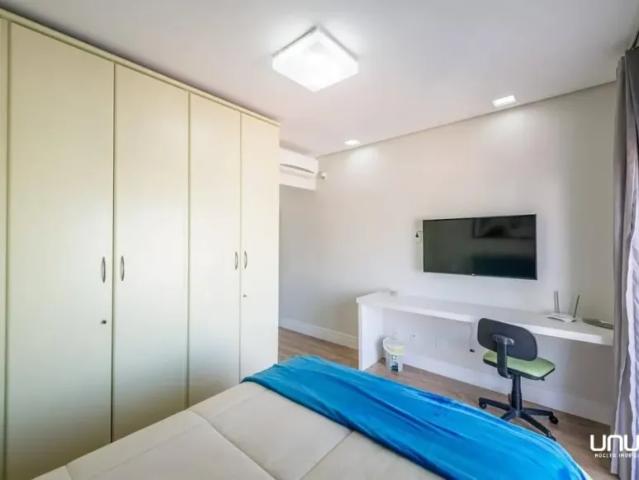 Casa ampla com 4 suítes em Itaguaçu
