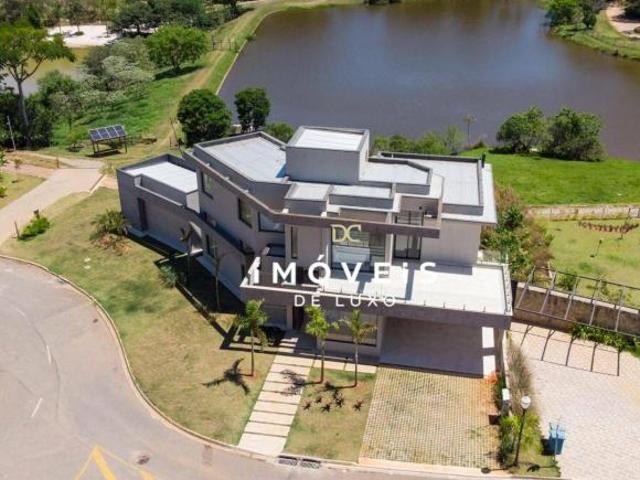 Casa ampla com 4 suítes e vista para o lago à venda no Condomínio Serra Azul II, Itupeva/Sp