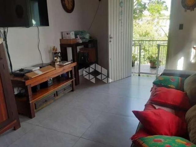 Casa ampla com 160m², totalmente reformada e pronta para morar!