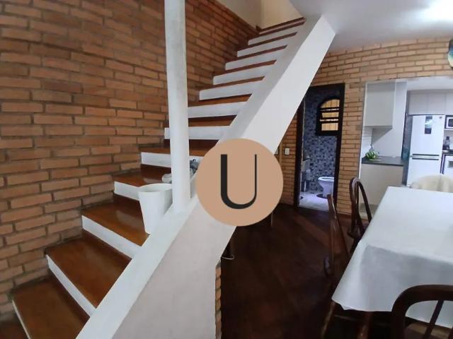 Casa com 2 Suítes, Edícula e Lareira em Rua Sem Saída – Pirituba