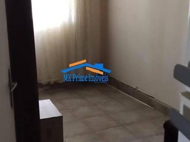 Casa Ampla com 2 Salões Comerciais: Ideal para Morar e Gerar Renda!