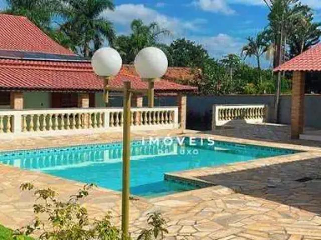 Casa ampla com 3 dormitórios e piscina para venda e locação no Condomínio Zuleika Jabour, Salto/Sp
