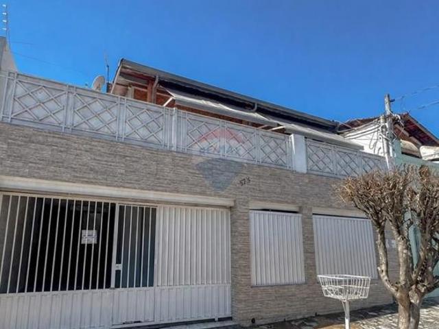 Casa ampla com 3 dormitórios, Jardim México, Itatiba/SP