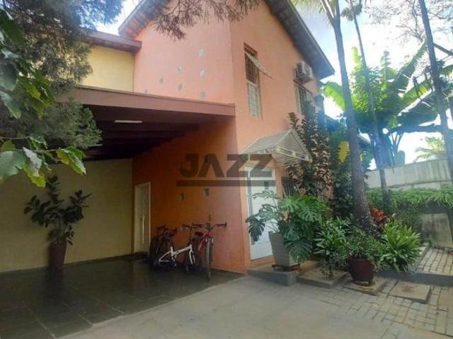 Casa ampla com 3 suítes e varanda gourmet em Barão Cidade Universitária