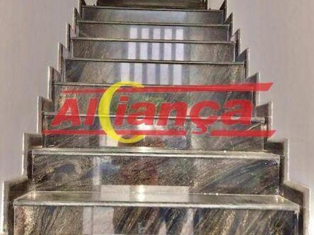 Casa Ampla com Espaço Comercial Anexo ? 600m² de Área Total
