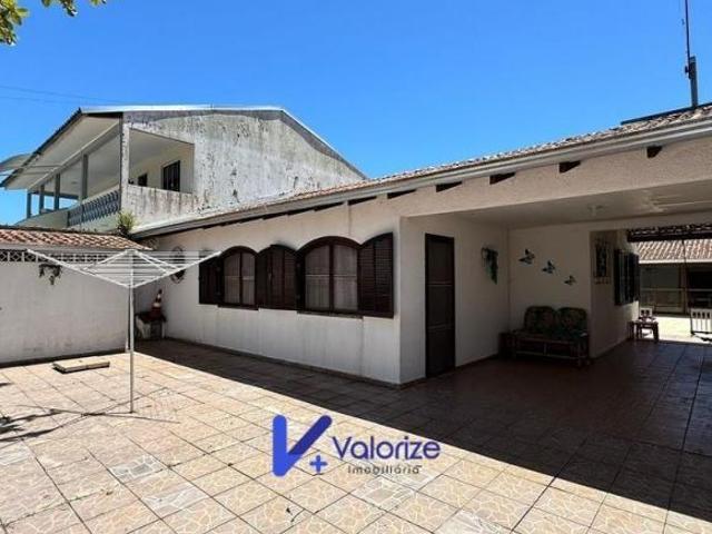 Casa Ampla com Piscina Suíte Gaivotas Matinhos