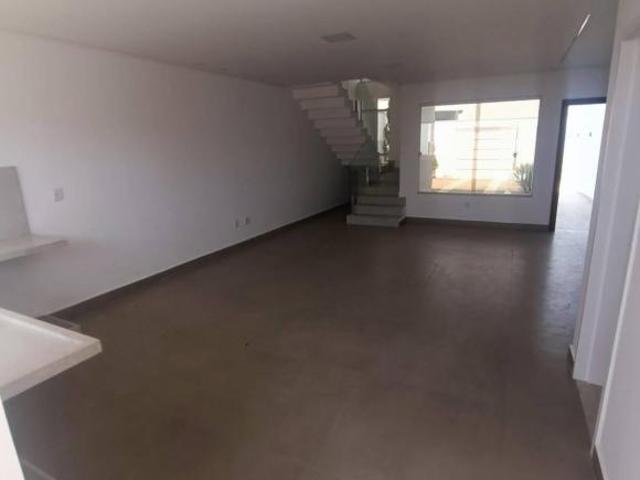 Casa Ampla Duplex 03 quartos Residencial Bethânia CÓD 950