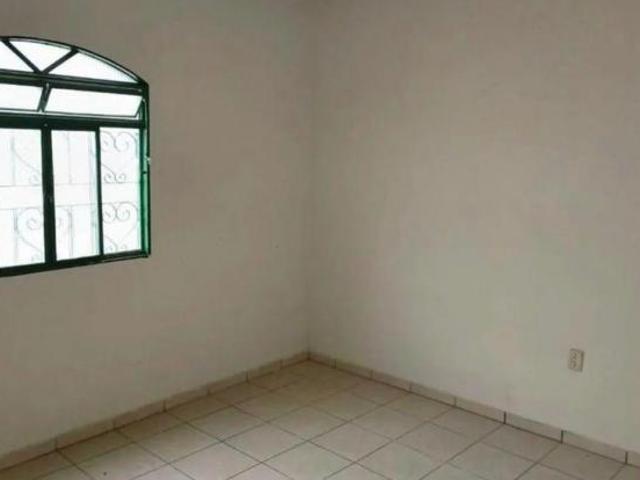 Casa Ampla de 2 Pavimentos no Eldorado | 5 Quartos | Contrato de Compra e Venda