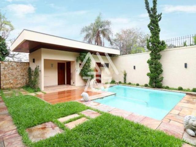 CASA AMPLA E AREJADA NO JARDIM GUEDALA