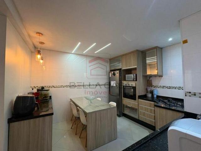 Casa ampla e bem distribuída, com 140 m² de área construída