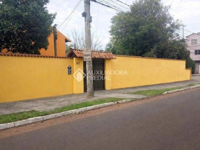 Casa Ampla e Bem Localizada à Venda em Canoas