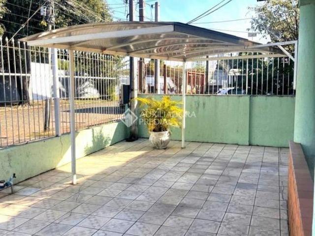 Casa ampla e ensolarada