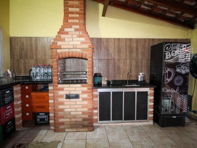 Casa Ampla e Moderna na Zona Norte com Área Gourmet e Quintal Privativo