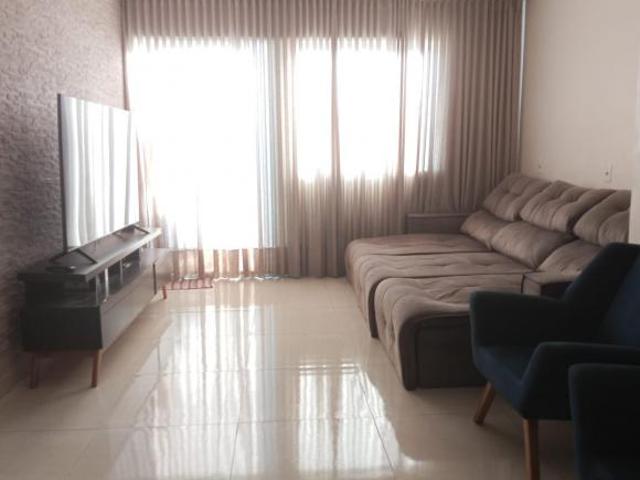 Casa ampla e regularizada no Jardim Olímpico Aparecida de Goiânia Casa de Rua com 3 Quarto s por