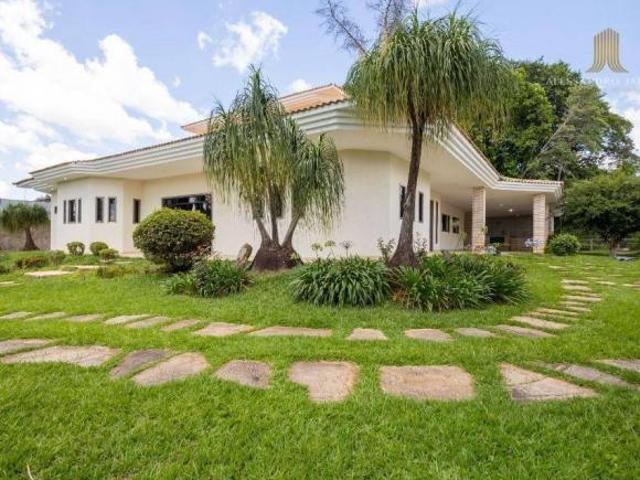 Casa ampla em lote de 1.600 m2 em Vicente Pires Cond. de alto padrão