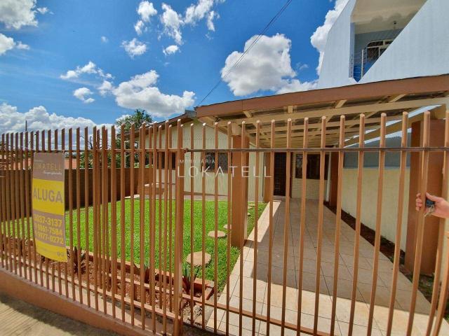Casa ampla para locação no centro