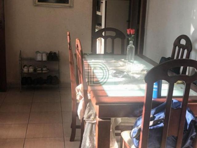 Casa Ampla precisa de reforma
