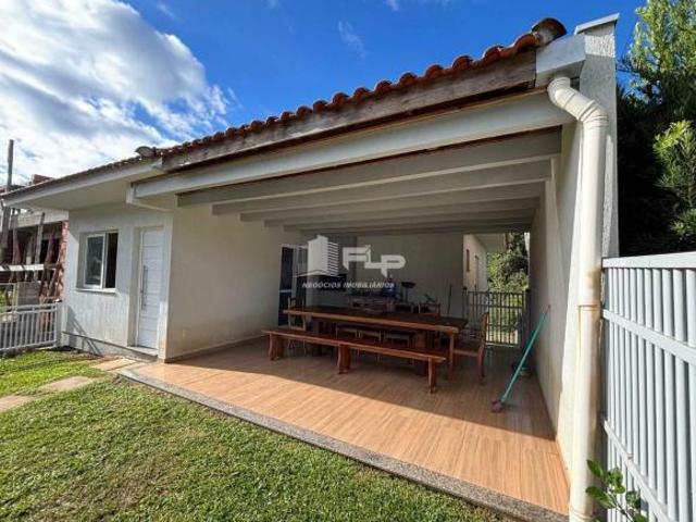 CASA AMPLA PRÓXIMA DA RS 452 EM ARROIO FELIZ