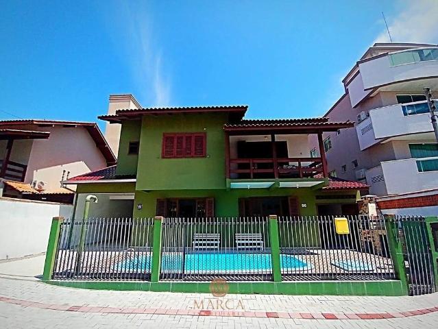 CASA AMPLA, SUPER CONFORTÁVEL A 50 PASSOS DO MAR