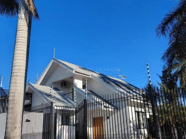 Casa ampla terreno inteiro área gourmet e piscina