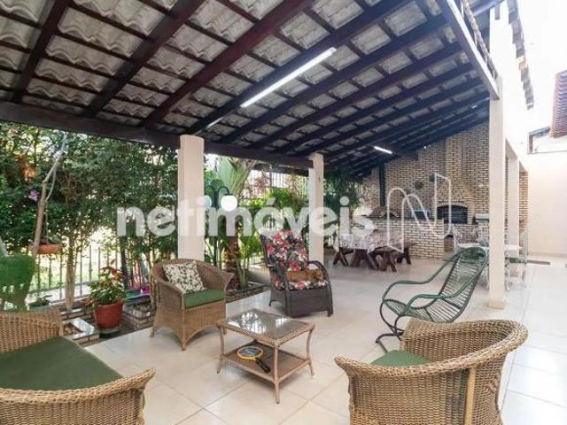Casa ampla 05 Quartos Guará II